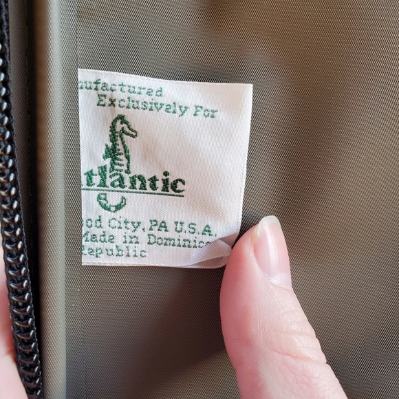 Atlantic | Other | Atlantic Vintage Suitcase | Poshmark